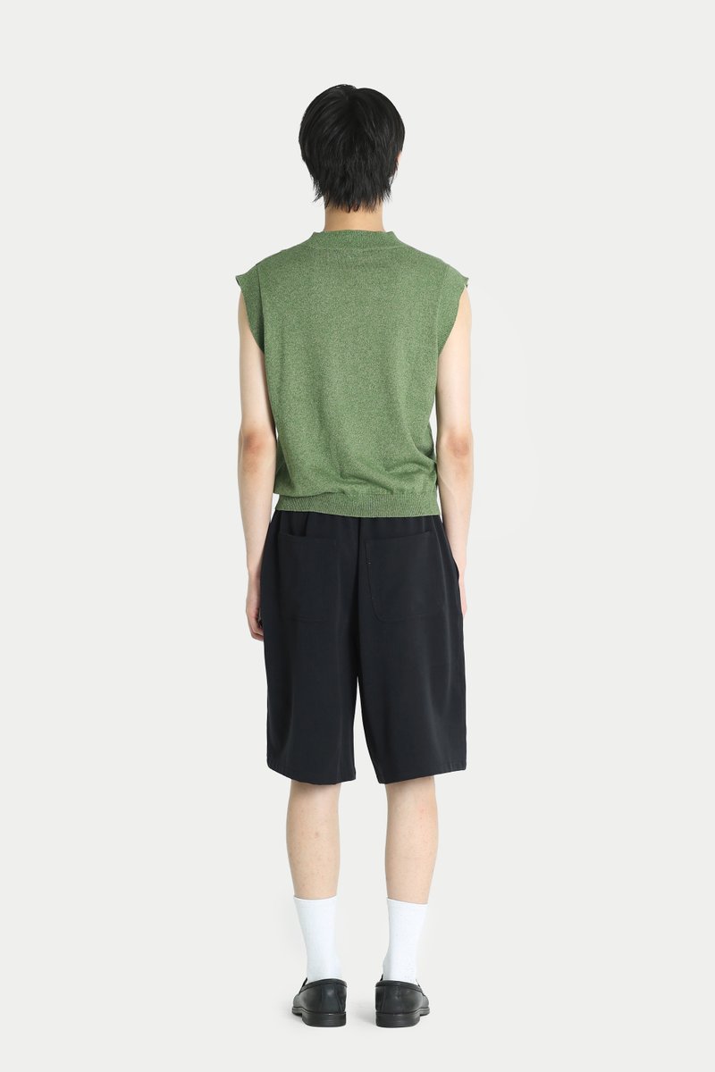 LYON SPECKLED KNIT VEST IN GREEN