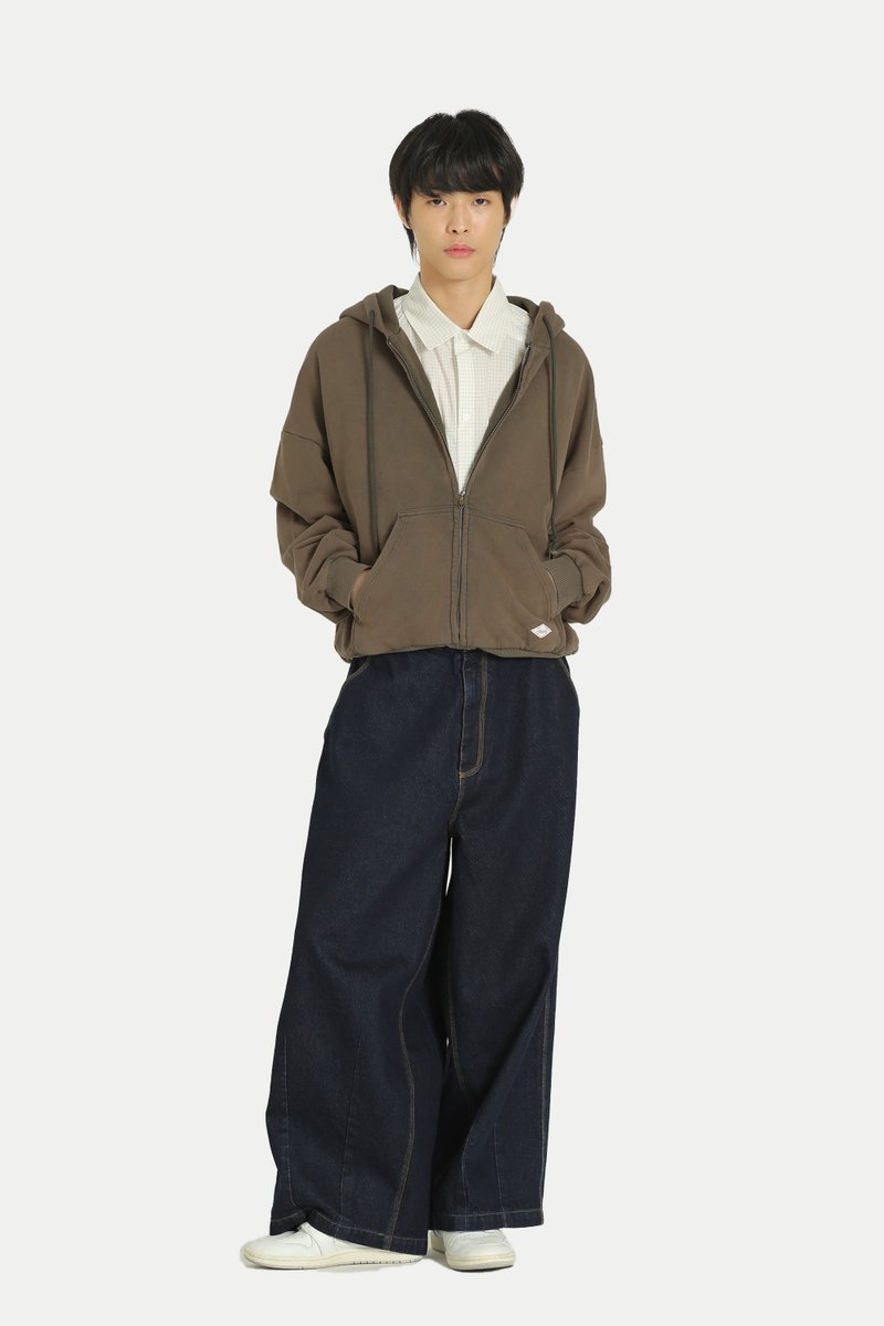 PABLO BOXY-FIT HOODIE IN BRASS